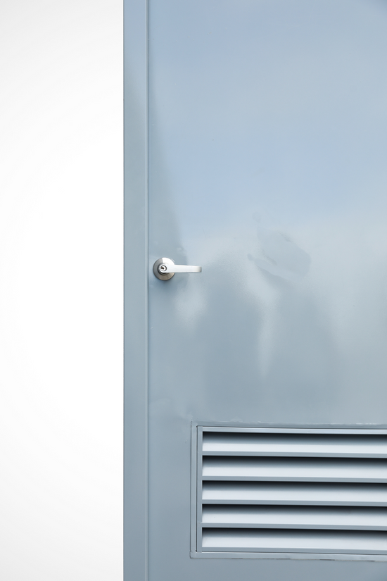 Plain Steel Door | With Bottom Louver – ADA Steel Door Manufacturing Inc